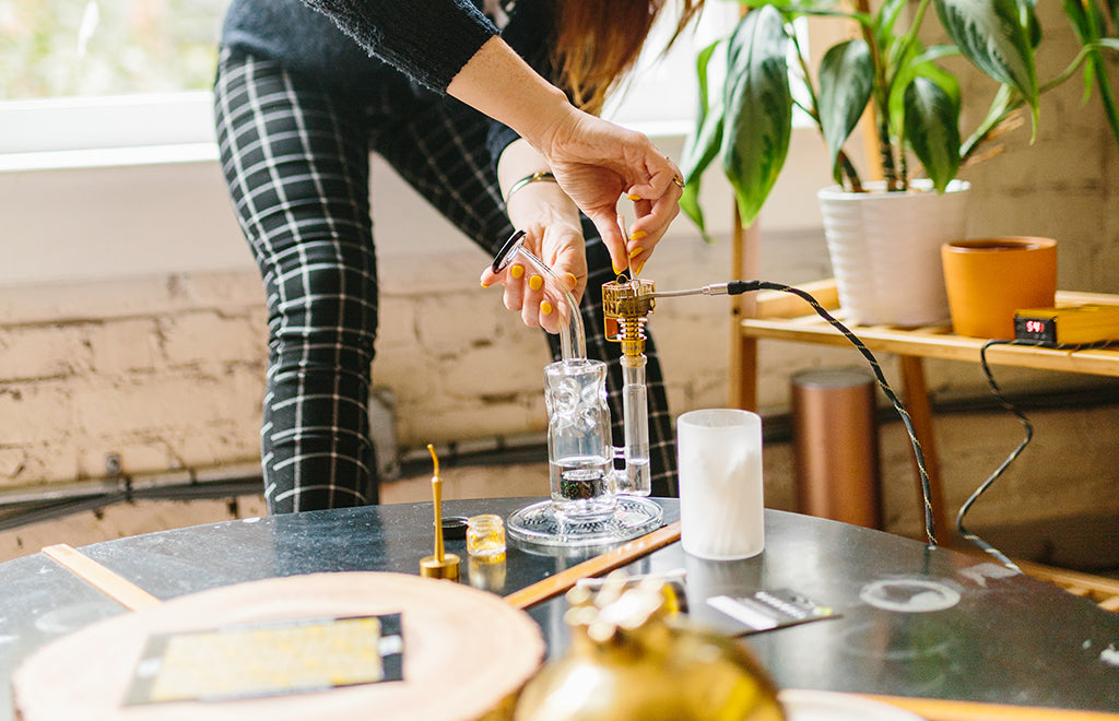 Dabbing Tips and Techniques All Beginners Should Know - Cannabis Legale